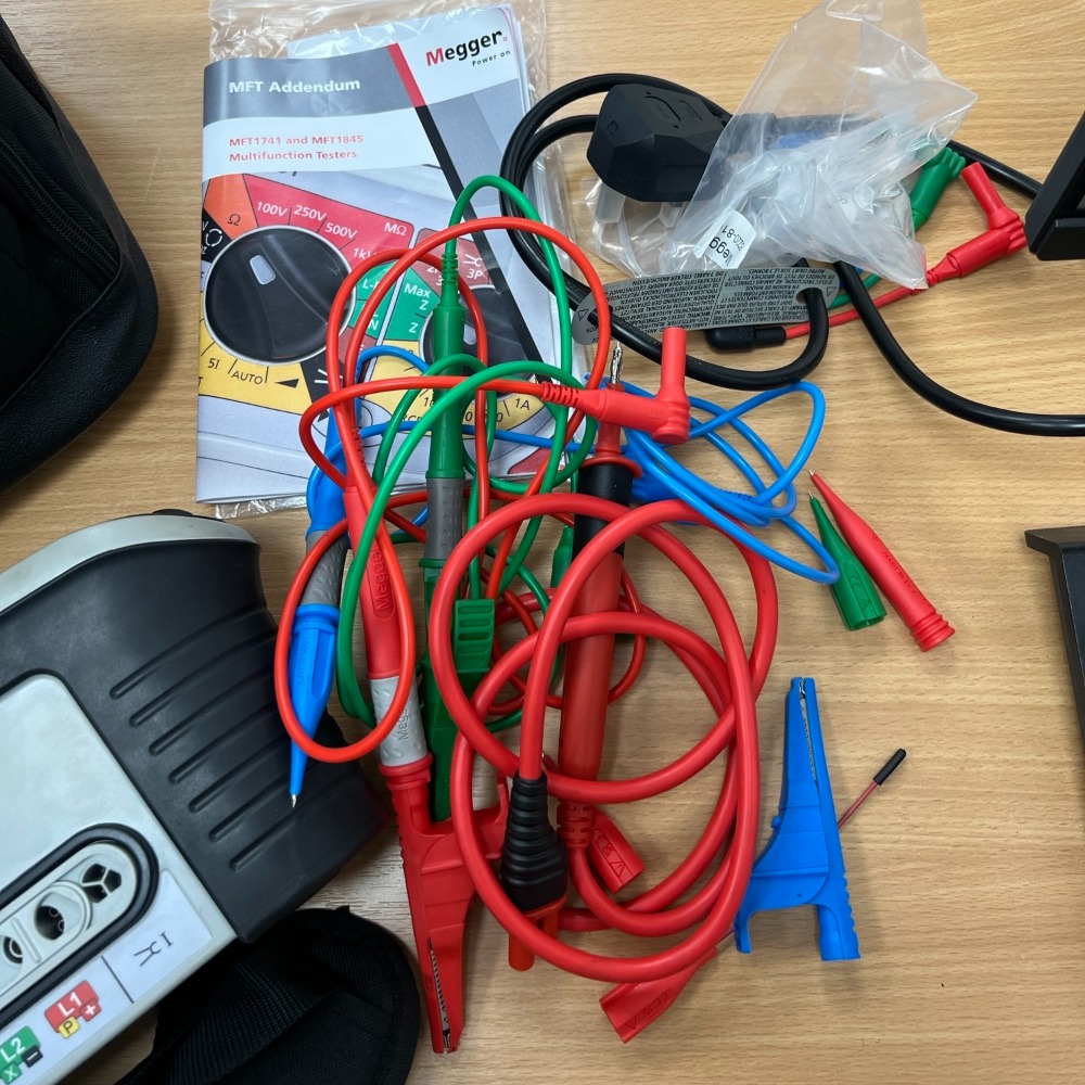 Pre-owned Megger MFT 1741 Multifunction Tester Tool kit with ...